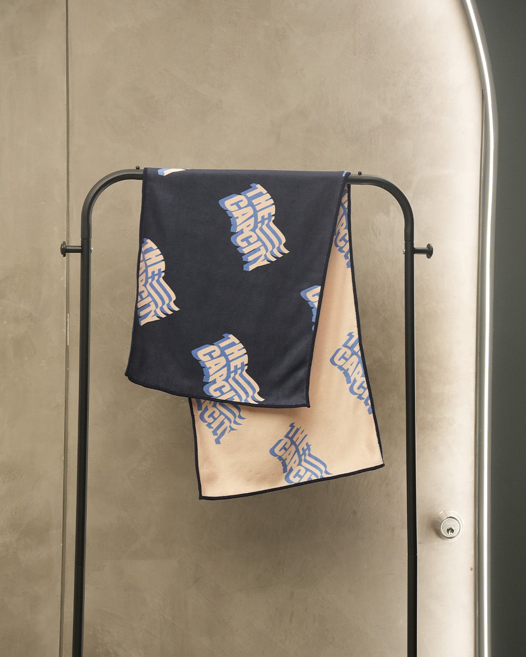 TCC MONOGRAM WAVING FLAG TOWEL SET